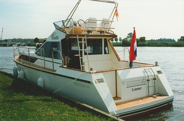 Van de Stadt Design - Stadtline 38